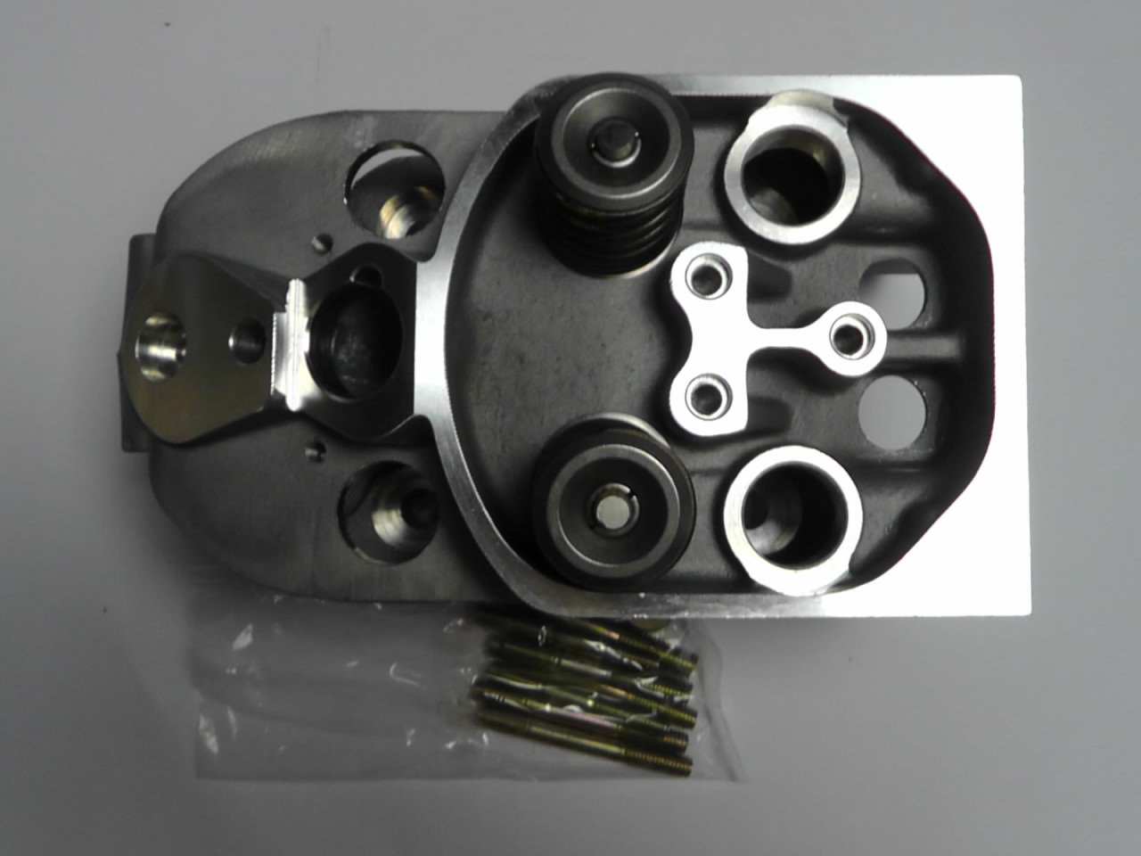 Deutz FL912/FL913 Zylinderkopf | HS-X423XXXX